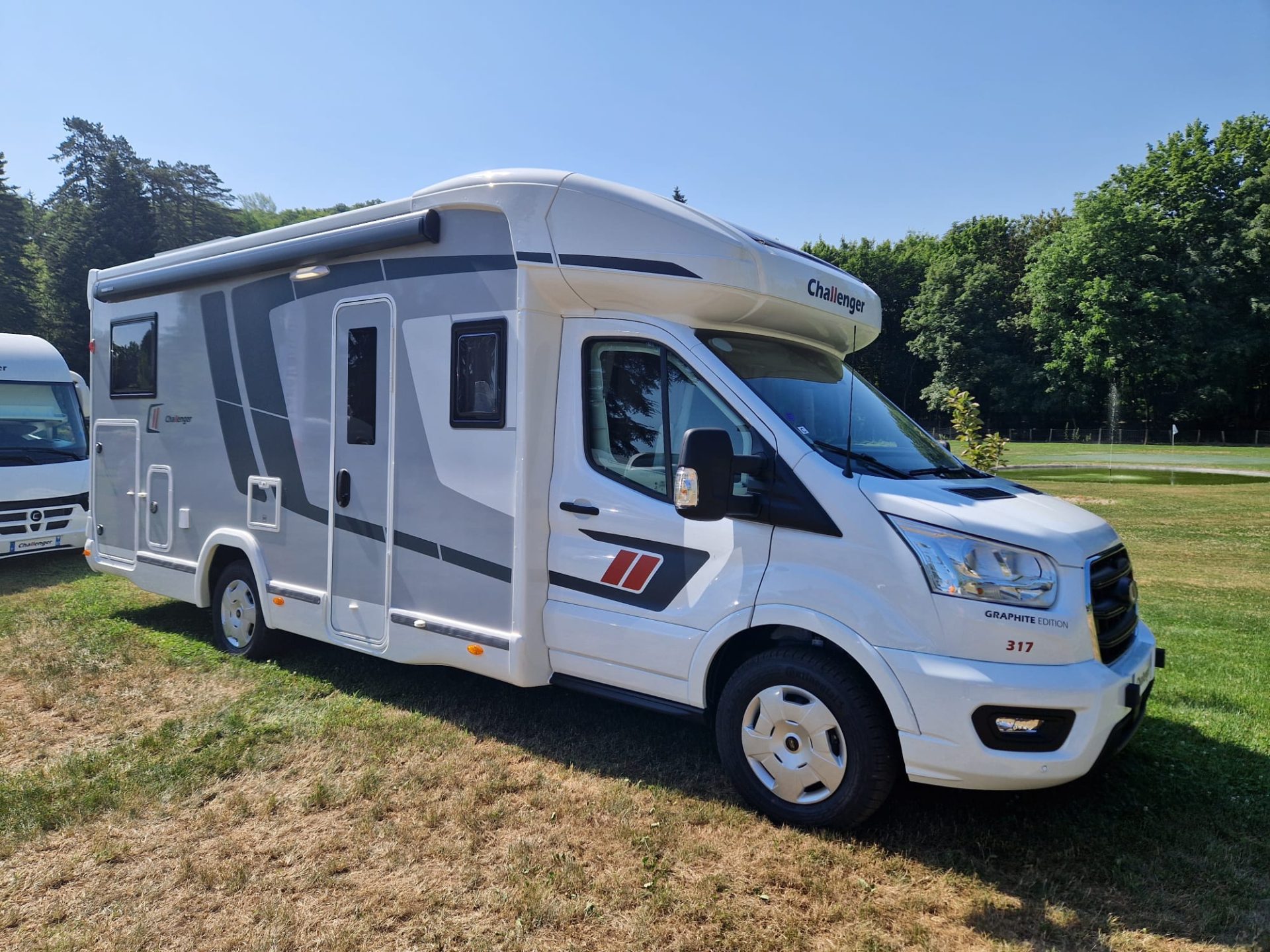 CHALLENGER 317 GRAPHITE EDITION - Caravanas Albatros